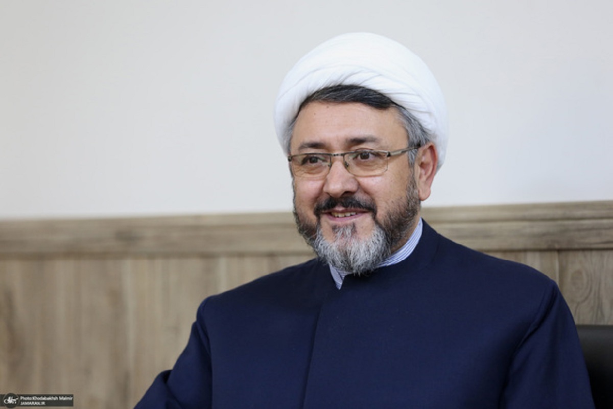 Head of institute issues congratulatory message on new Persian Year ...